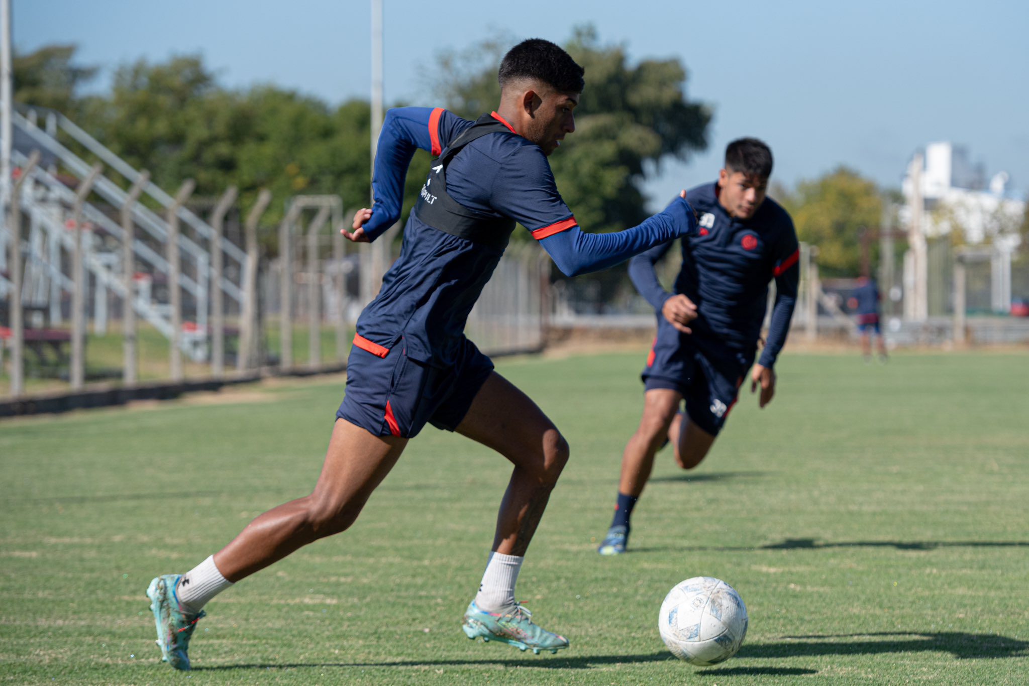 DIVISIÓN RESERVA: A LA ESPERA DE INDEPENDIENTE – Semillero Azulgrana